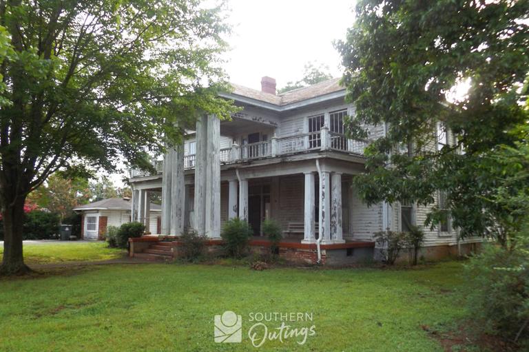 Six itinerary ideas for a history themed trip to downtown Athens ...