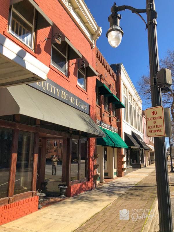 Take a stroll in Gadsden’s enduring historic downtown - southernoutings.com