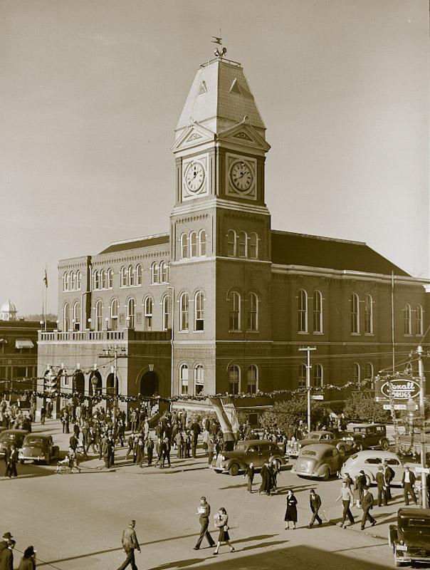 Take a stroll in Gadsden’s enduring historic downtown - southernoutings.com