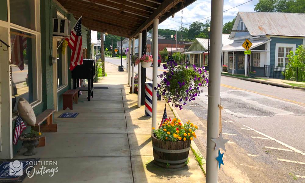 Enjoying Springville’s one-of-a-kind downtown - southernoutings.com